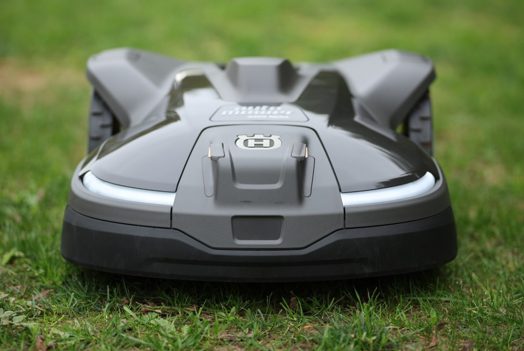 Husqvarna Robot Mowers & Auto Lawn Mowers