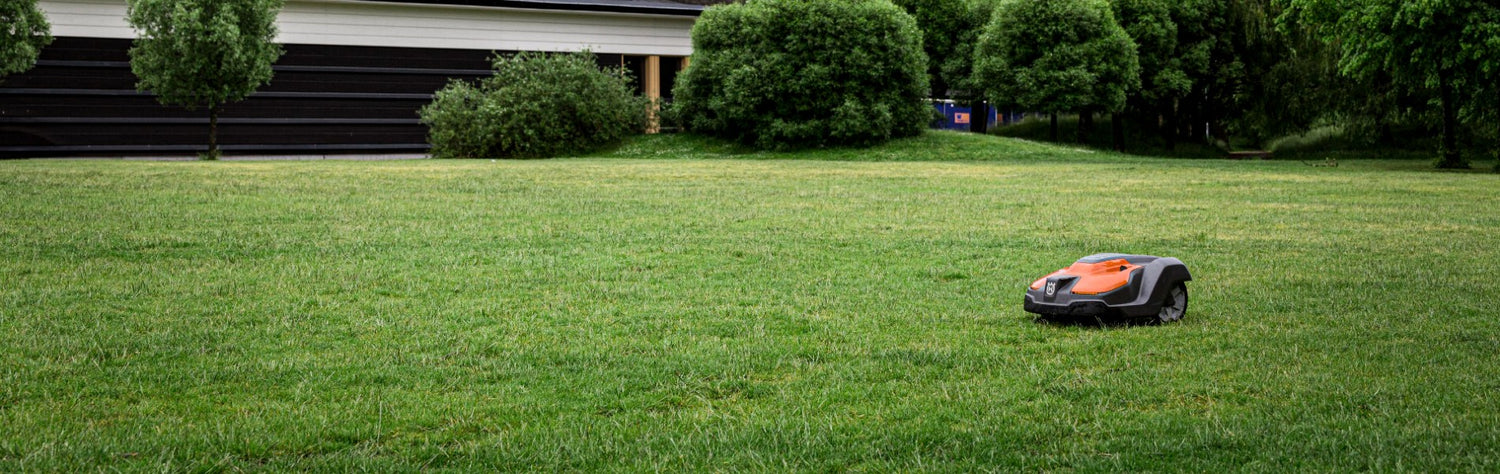 Husqvarna Automower 535 AWD – 4G Mower for Steep Slopes | Adelaide